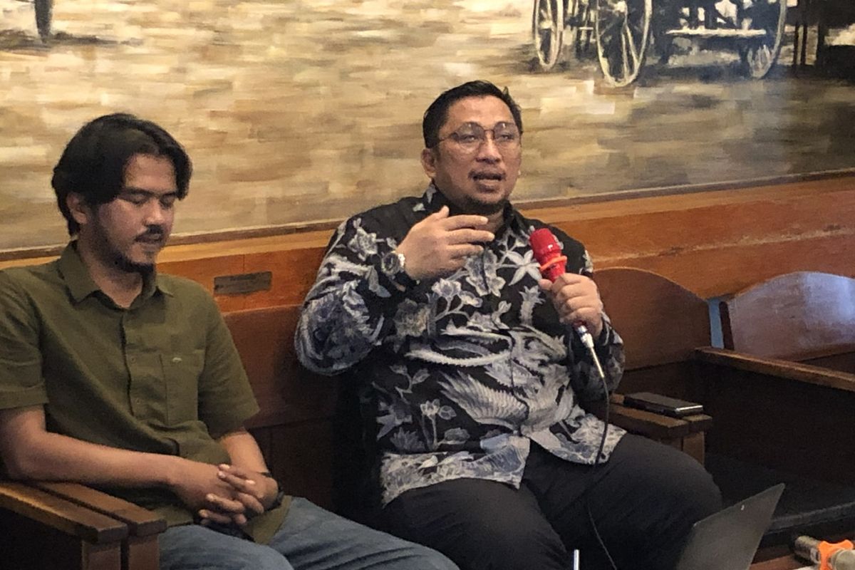 Sama dengan PDI-P, Feri Amsari Temukan Fenomena Parcok di Pilkada 2024