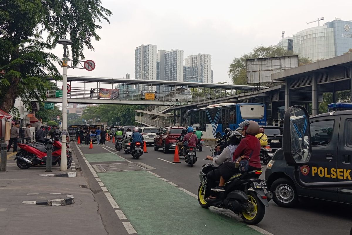 Jelang Pengundian Nomor Urut Paslon Gubernur Jakarta, Sebagian Jalan ...