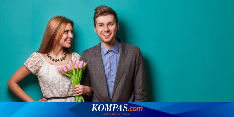 10 Cara Pria Mengungkapkan Cinta Tanpa Mengatakannya