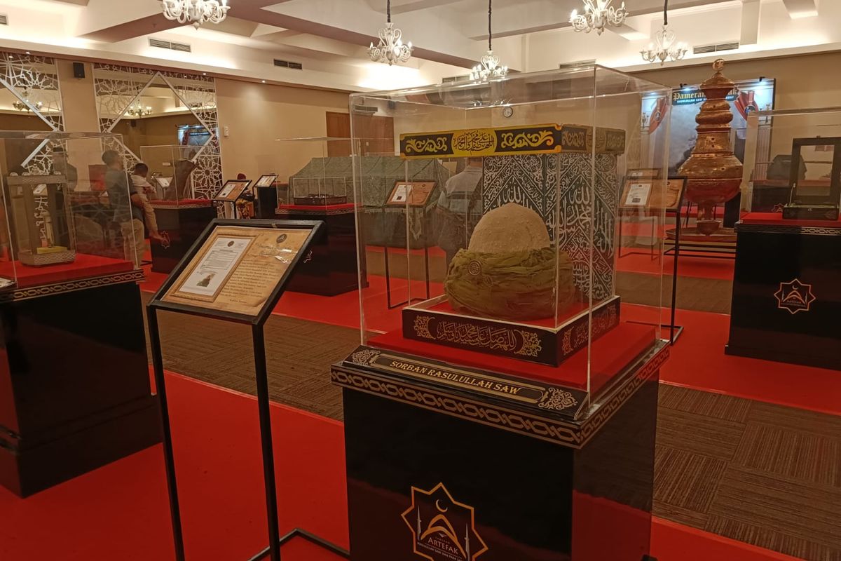 Burung Ababil Dan Batu Sijjil