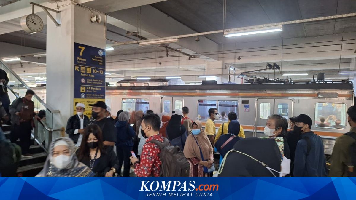 Keluhan Penumpang di Stasiun Transit Manggarai: Peron Berubah-ubah dan ...