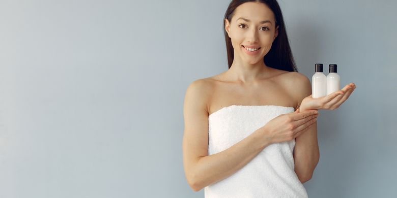 Ikuti 7 Urutan Pemakaian Body Care Routine Berikut Ini untuk Kulit yang ...