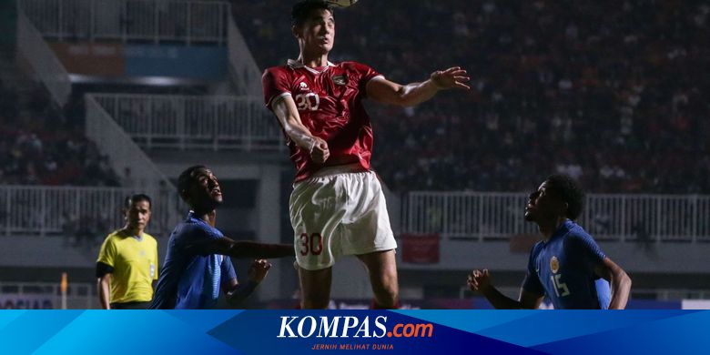 Elkan Baggott Cetak Gol Perdana di Divisi 4 Liga Inggris, Selamatkan ...