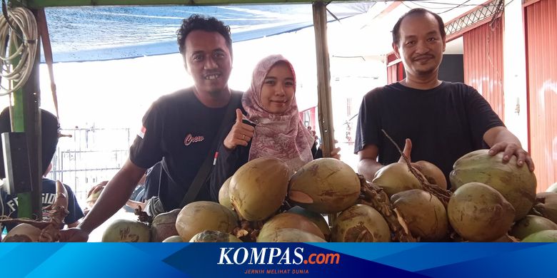 Cerita Satria Jatuh Bangun hingga Raup Omzet Rp 20 Juta Sehari dari Jualan Kelapa Muda