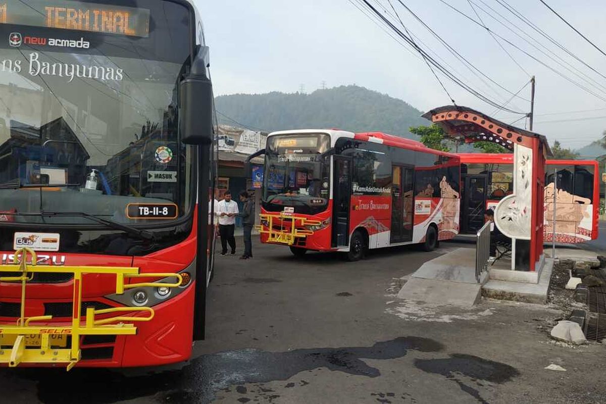 Sempat Dihentikan Lebih dari 2 Pekan, Bus BTS Trans Banyumas Kembali ...