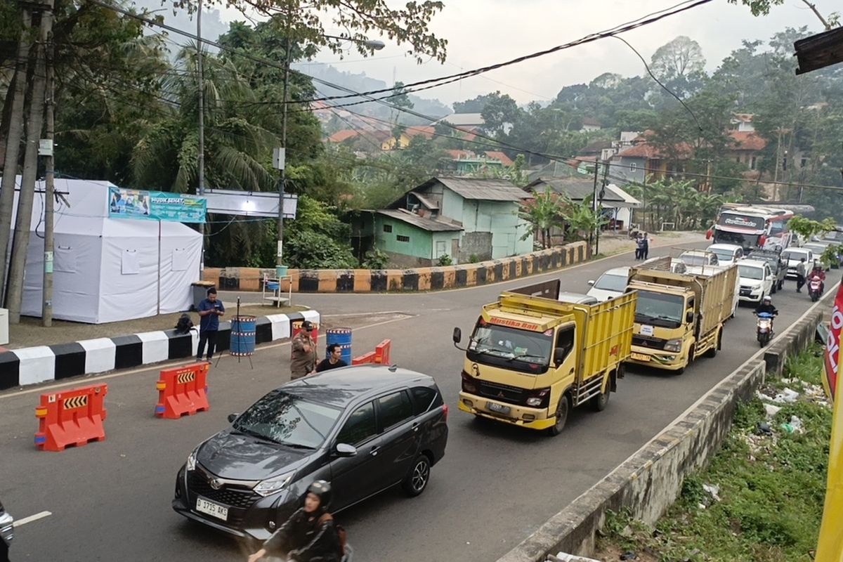 Jalur Nagreg Macet 5 Kilometer Jelang Lebaran 2025