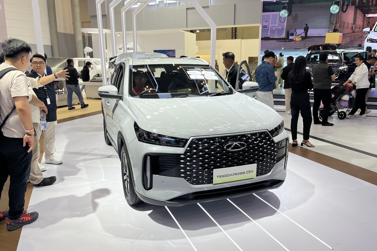 Plus Minus Chery Tiggo Cross CSH di Mata Pengunjung GIIAS 2025
