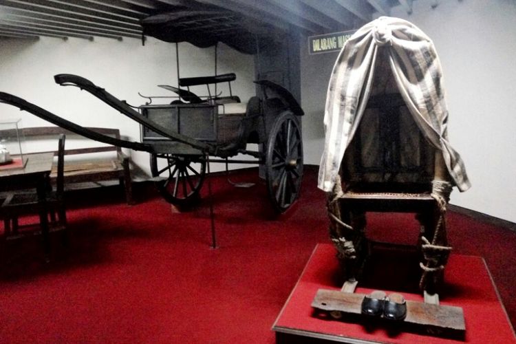 Monumen Jogja Kembali Simpan Tandu Pertama Jenderal Sudirman