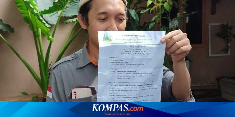 Sosok Sabil, Guru Honorer yang Dipecat gara-gara Kritik Ridwan Kamil ...