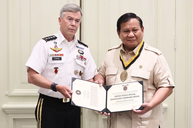 Berita Terkini Harian Jenderal Bryan Patrick Fenton Terbaru Hari Ini ...