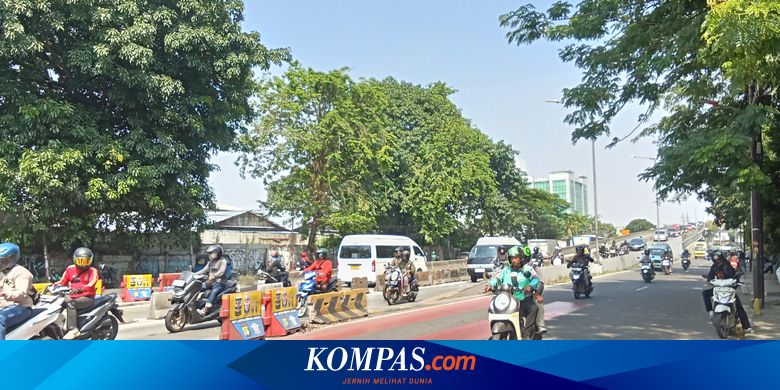 Saat Pemotor Pilih Terkena Macet daripada Bertaruh Nyawa di Flyover Pesing