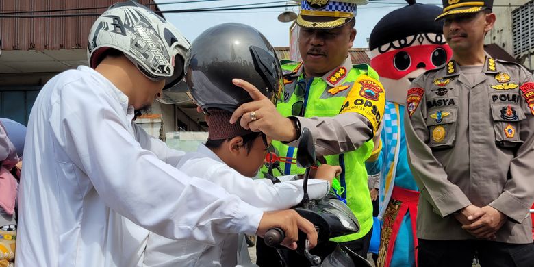 Berita Harian Anak Tak Pakai Helm Terbaru Hari Ini - Kompas.com