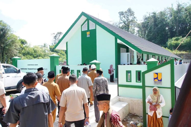 Berita Terkini Harian Mtsn 7 Tanah Datar Terbaru Hari Ini - Kompas.com