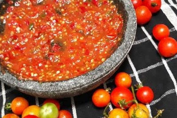 Foto : Resep Sambal Rampai Khas Lampung Segar dan Pedas, Cuma 5 Bahan