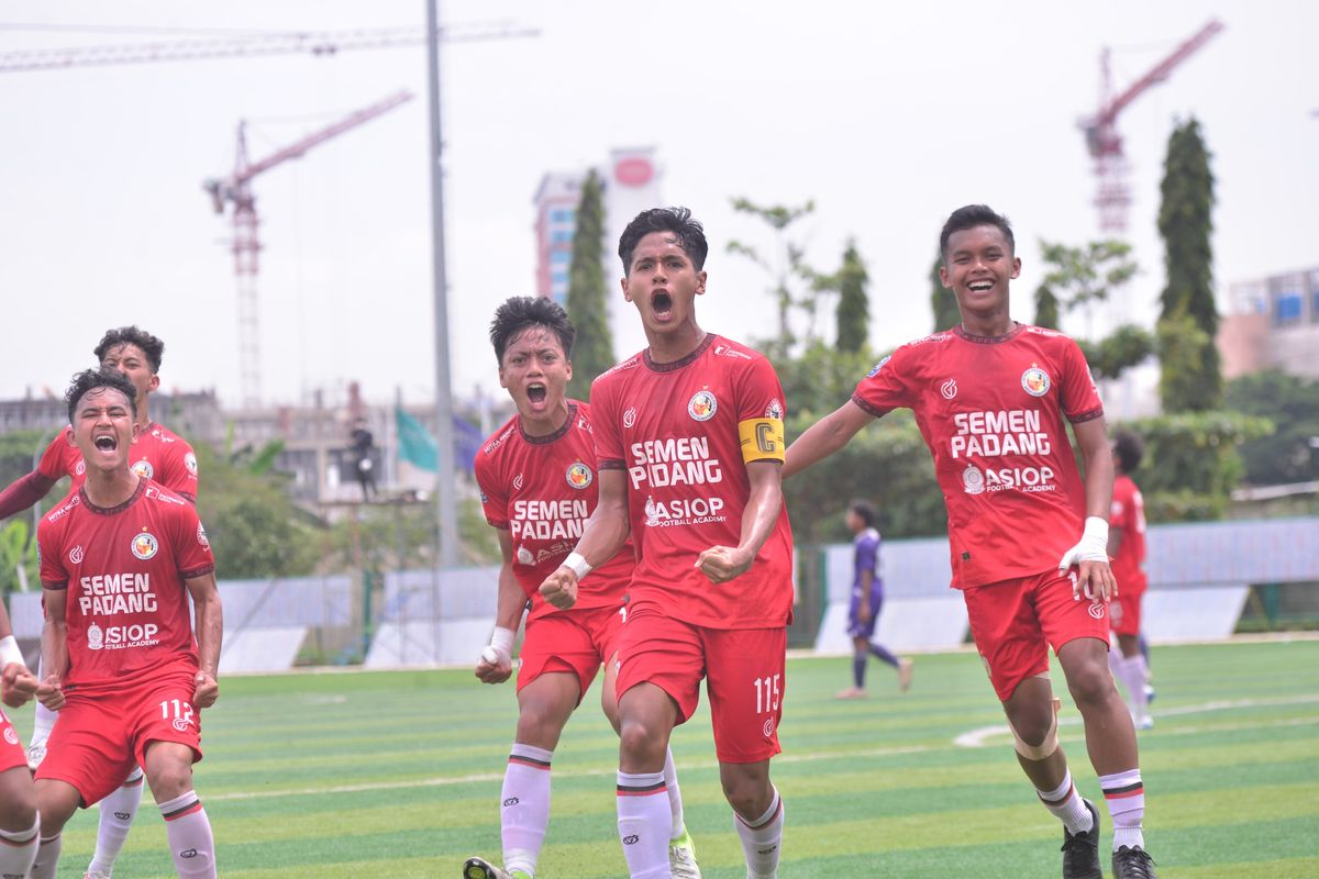 Semen Padang-ASIOP Sabet Medali Perunggu EPA U18, Libas Persik Kediri