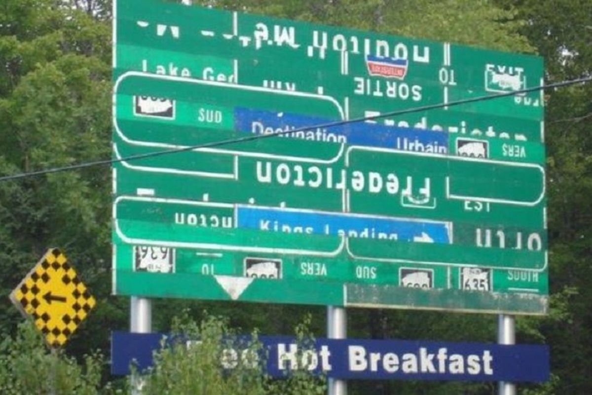 Inilah Rambu Lalu Lintas Paling Membingungkan di Kanada