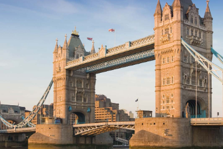 London Bridge, Dibangun Sebanyak Tiga Kali