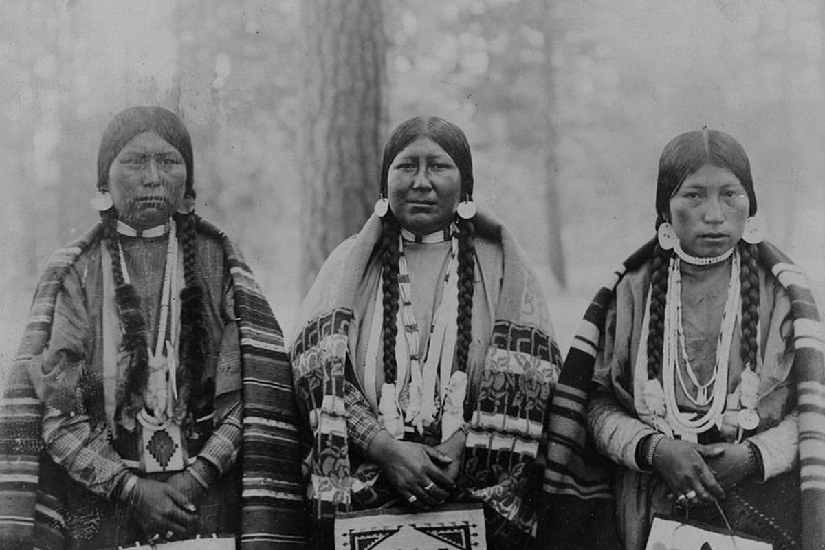 Mengenal Penduduk Asli Amerika Serikat: Suku Indian Amerika dan Alaska