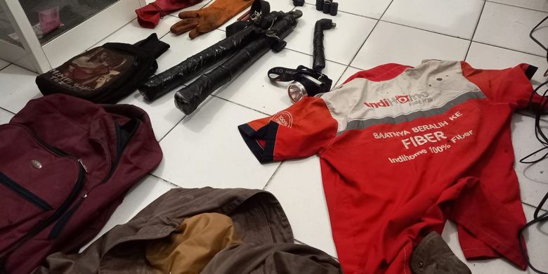 Berita Harian Pria Asal Jakarta Curi Kabel Tembaga Pln Terbaru Hari Ini ... Berita Harian Pria Asal Jakarta Curi Kabel Tembaga Pln Terbaru Hari Ini ...