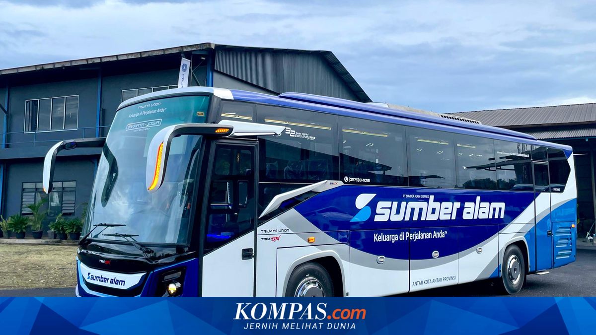 Bus Baru PO Sumber Alam Pakai Bodi Triun DX Custom dari Trijaya Union