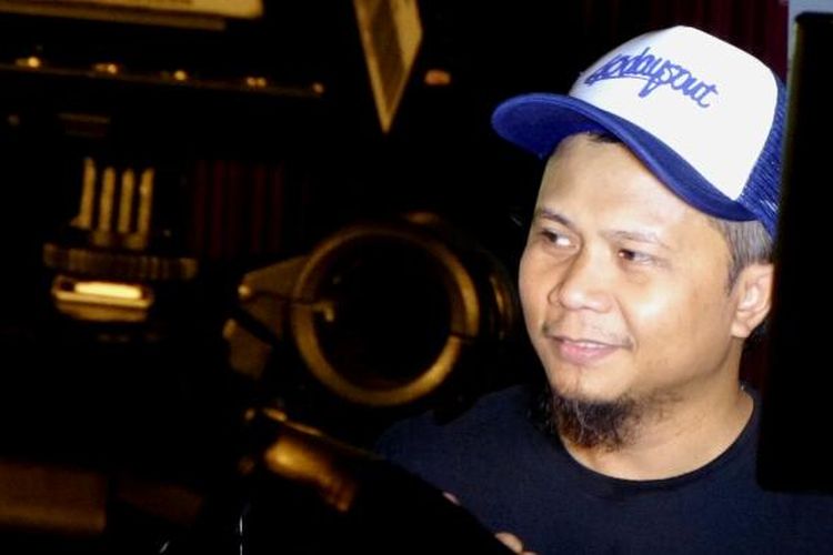 Reza Eks NOAH Kembali Muncul di Video Klip Menghapus Jejakmu, Ariel ...
