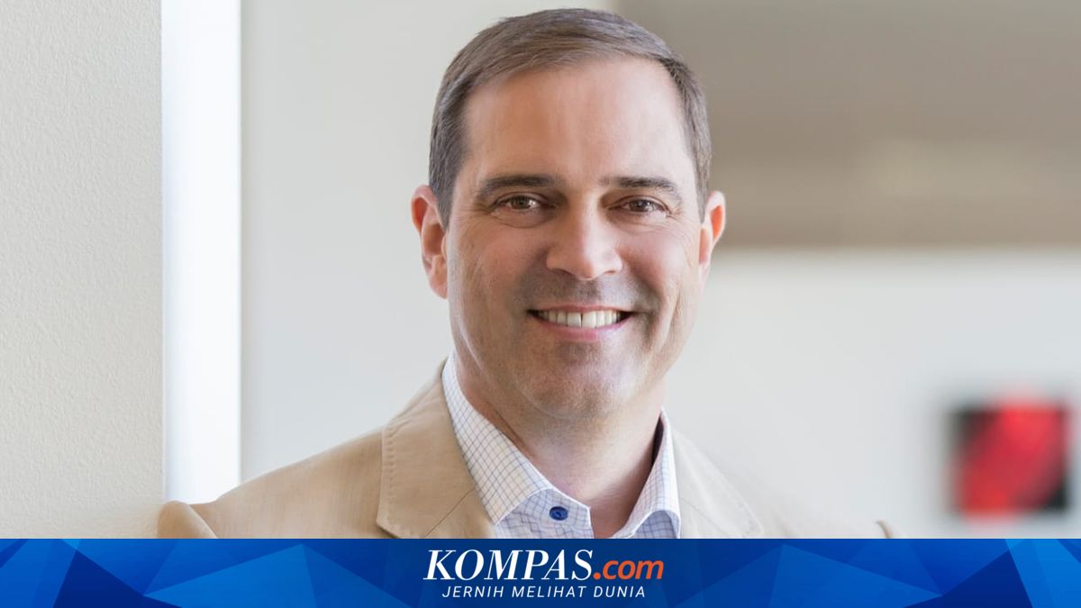 Satu Meja dengan CEO Cisco Chuck Robbins: Baru Pertama Kali ke Indonesia