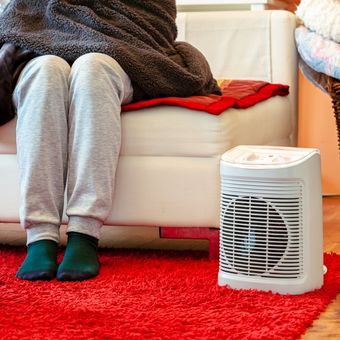 Tips Menggunakan Pemanas Ruangan dengan Aman