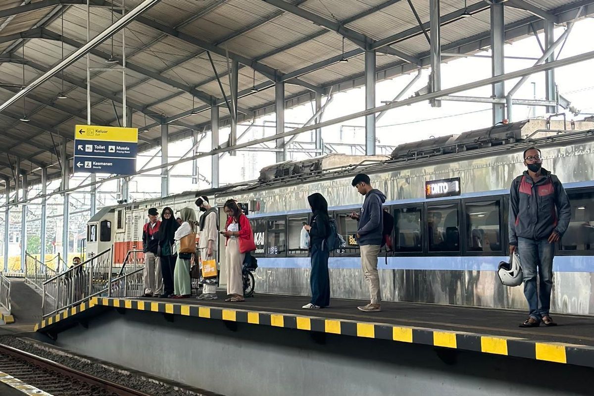 Mulai Juni 2026, KAI Bakal Hadirkan WiFi 5G di Kereta Api Jarak Jauh ...