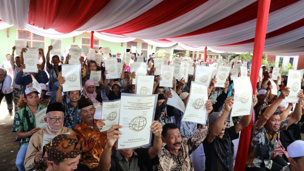 Wajib Tahu, Perbedaan AJB dan SHM Saat Beli Tanah, Mana Lebih Kuat?