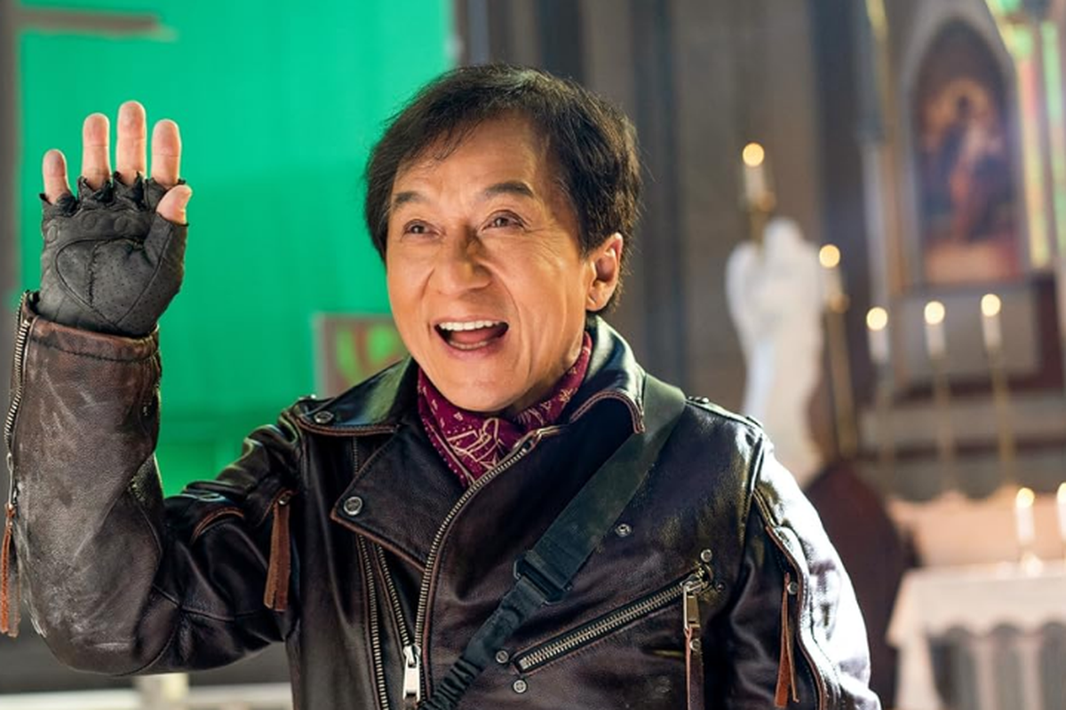 Dokumenter Ungkap Masa Lalu Orangtua Jackie Chan yang Tak Biasa