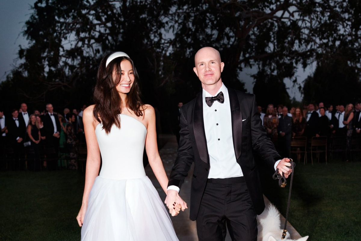 Profil Brian Armstrong dan Sumber Kekayaannya