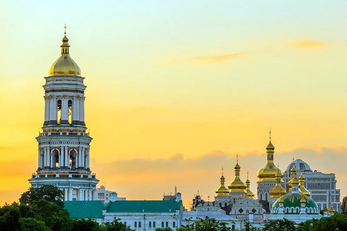 Kehidupan di Ukraina, Terletak di Benua Eropa dan Agamanya