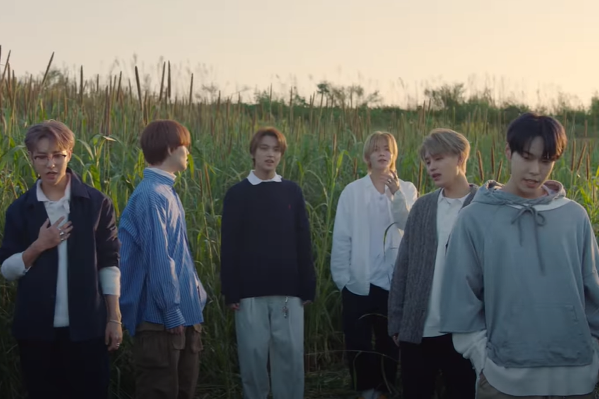 Lirik dan Chord Lagu From Home - NCT U