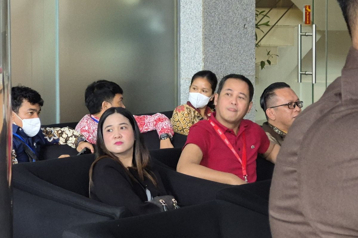 Tangan Kanan Hasto, Donny Tri Istiqomah Penuhi Panggilan KPK