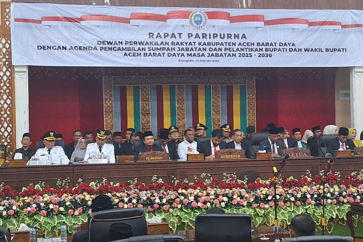 Safaruddin-Zaman Akli Resmi Dilantik Jadi Bupati dan Wakil Bupati Aceh Barat Daya