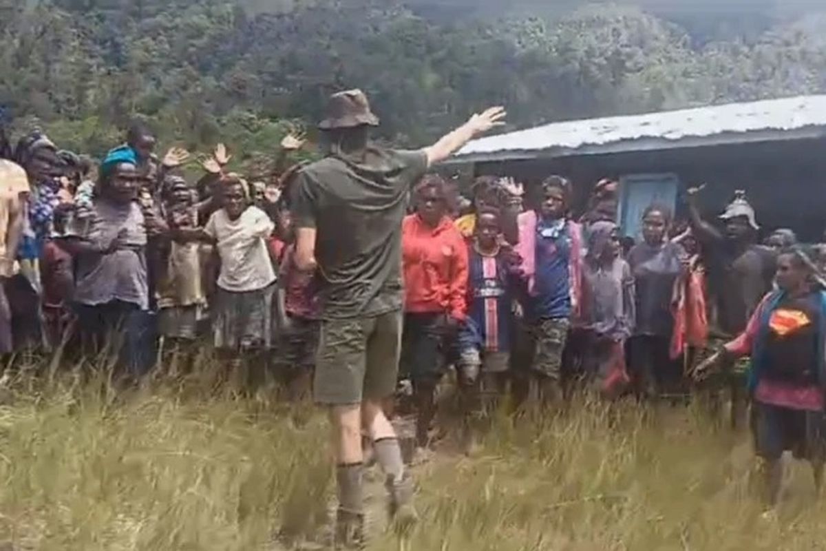 Cerita di Balik Hari-hari Jelang Pembebasan Pilot Susi Air Philip ...