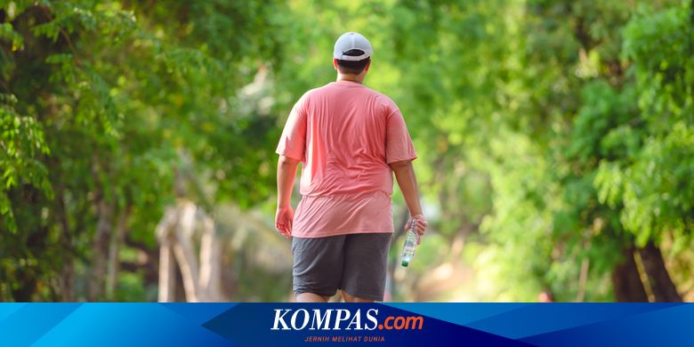 4 Manfaat Jalan Kaki Mundur dan Risikonya
