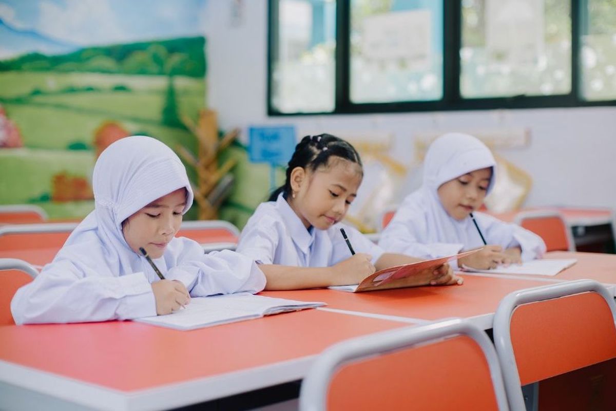 Pedoman Hari Pendidikan Nasional 2025: Tema dan Logo Hardiknas 2 Mei