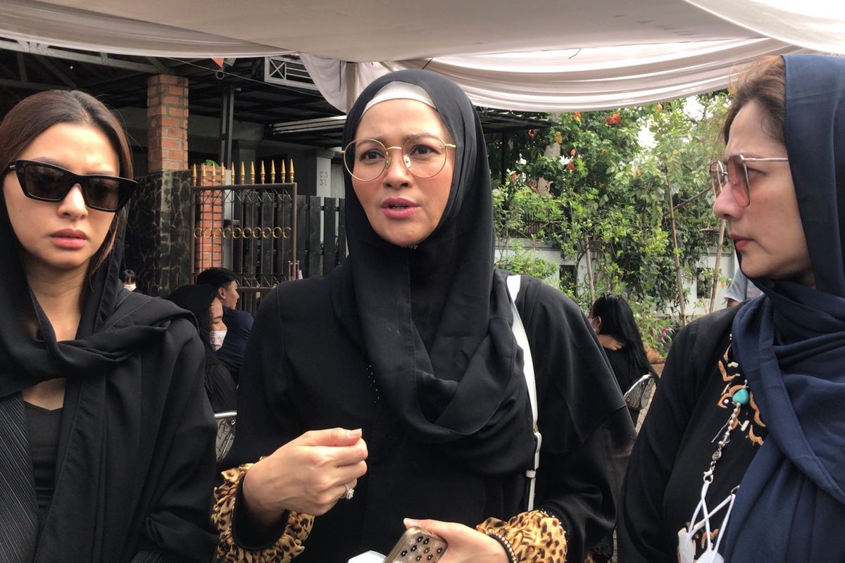 Eeng Saptahadi Meninggal Dunia karena Covid-19 dan Komplikasi Penyakit ...