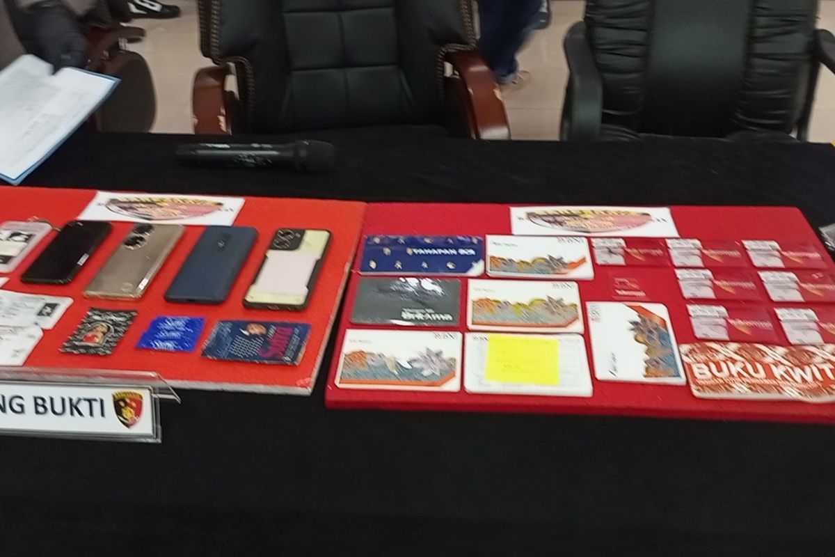 Potongan Tubuh Korban Mutilasi Koper Merah Ditemukan, Polisi: Ditemukan ...