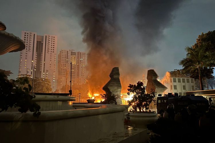 Demo Meluas di Indonesia, Jusuf Kalla: Karena DPR Asal Bicara, Hina Rakyat