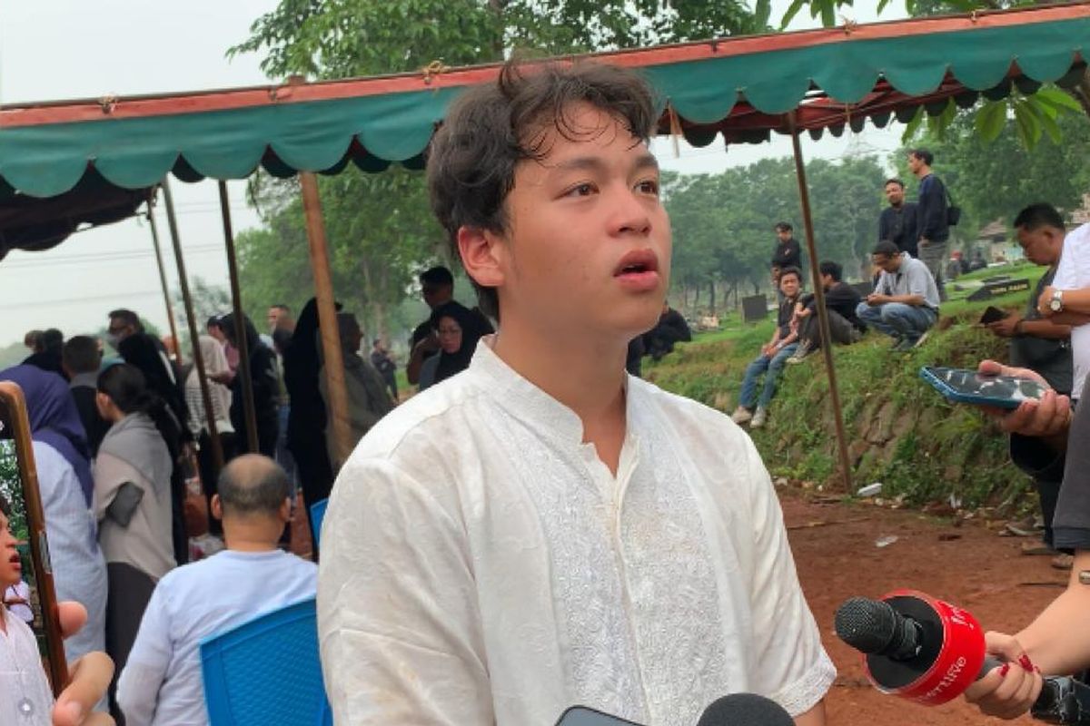 Yayu Unru Meninggal Dunia karena Serangan Jantung