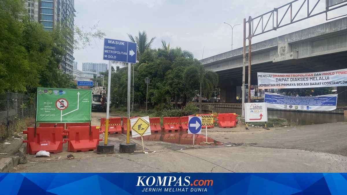 Warga Keluhkan Proyek Galian Pipa di Kalimalang Bekasi Bikin Macet