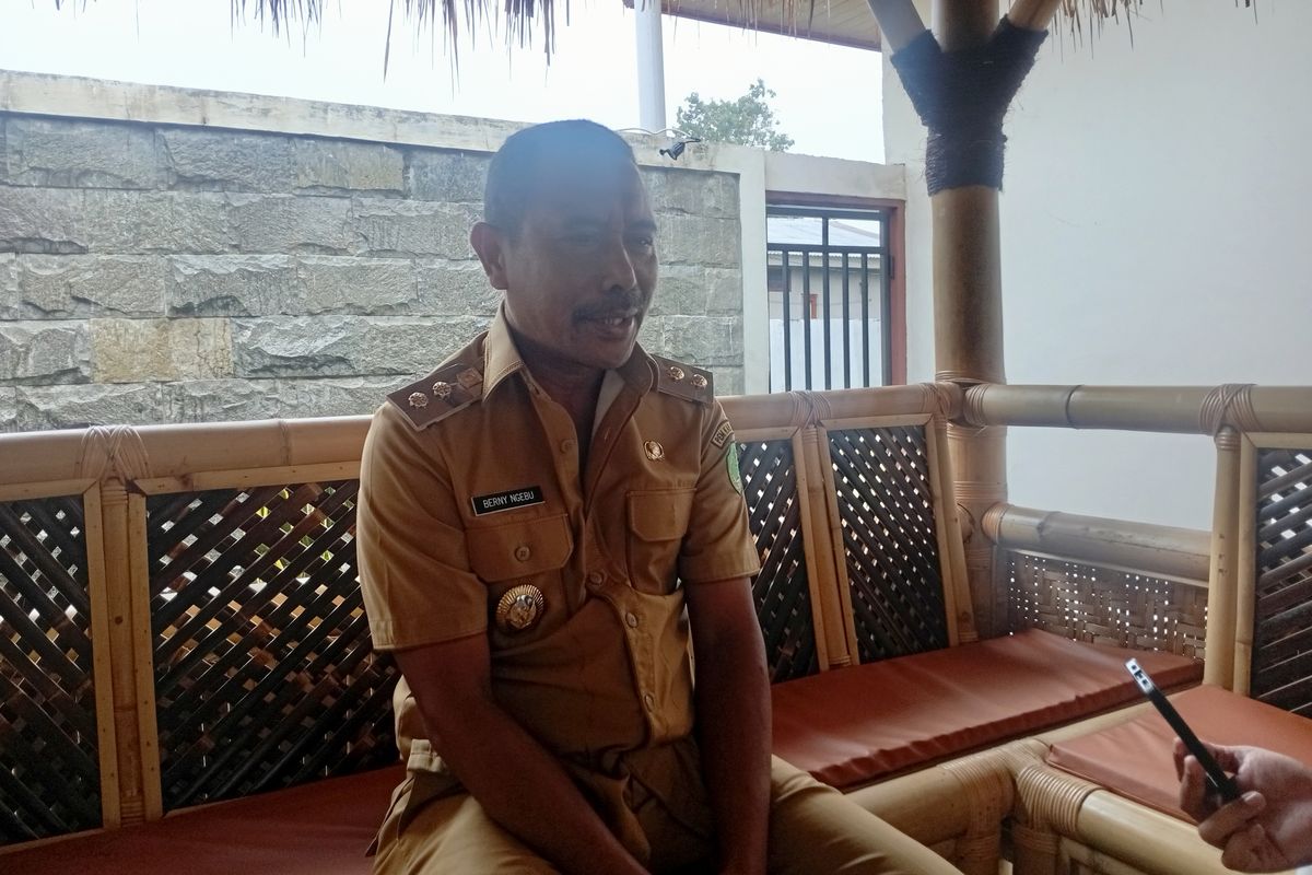 Wabup Ngada Kaget Banyak Kendaraan Dinas Belum Bayar Pajak, Minta ASN Patuh