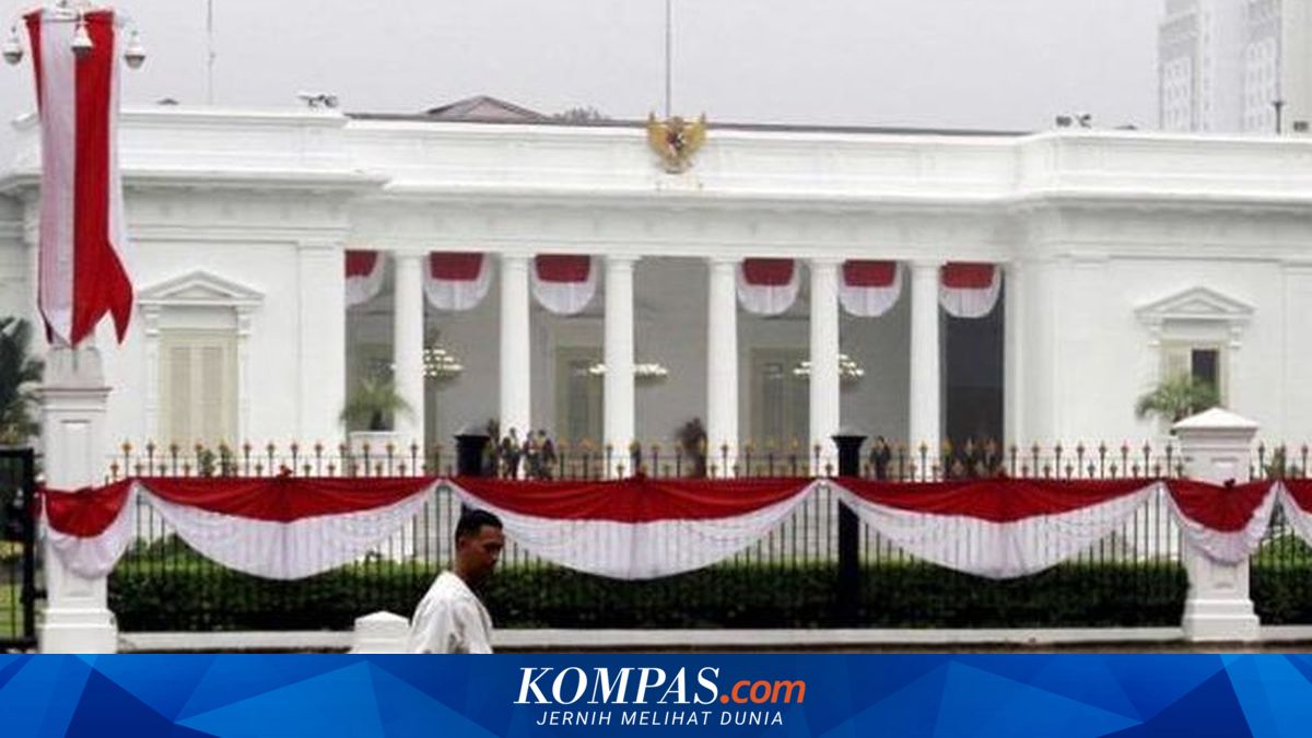 Para Penerobos Istana Negara...