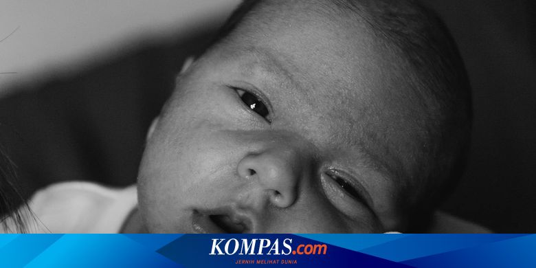 Bayi Baru Lahir Lengkap dengan Ari-ari Ditemukan di Selokan di Depok