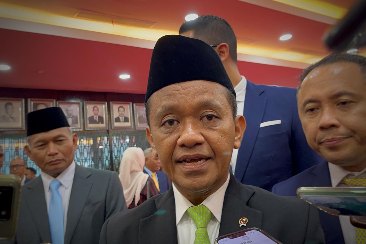 UI Sebut Dokumen DGB Soal Pembatalan Disertasi Menteri ESDM Bahlil ...