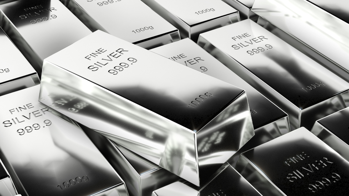 Kenaikan Harga Perak Tahun Ini Melesat Melebihi Emas, tapi Goldman ...