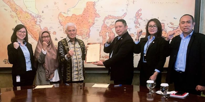 Foto : Putera Sampoerna Foundation dan Pemprov Sultra Implementasikan Program Lighthouse School ...