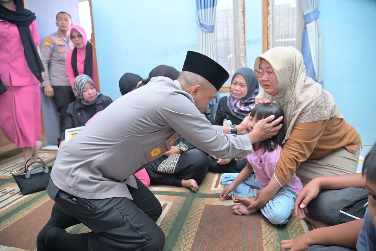 Gugur Saat Amankan Pesta Rakyat Pernikahan Anak Dedi Mulyadi, Bripka ...
